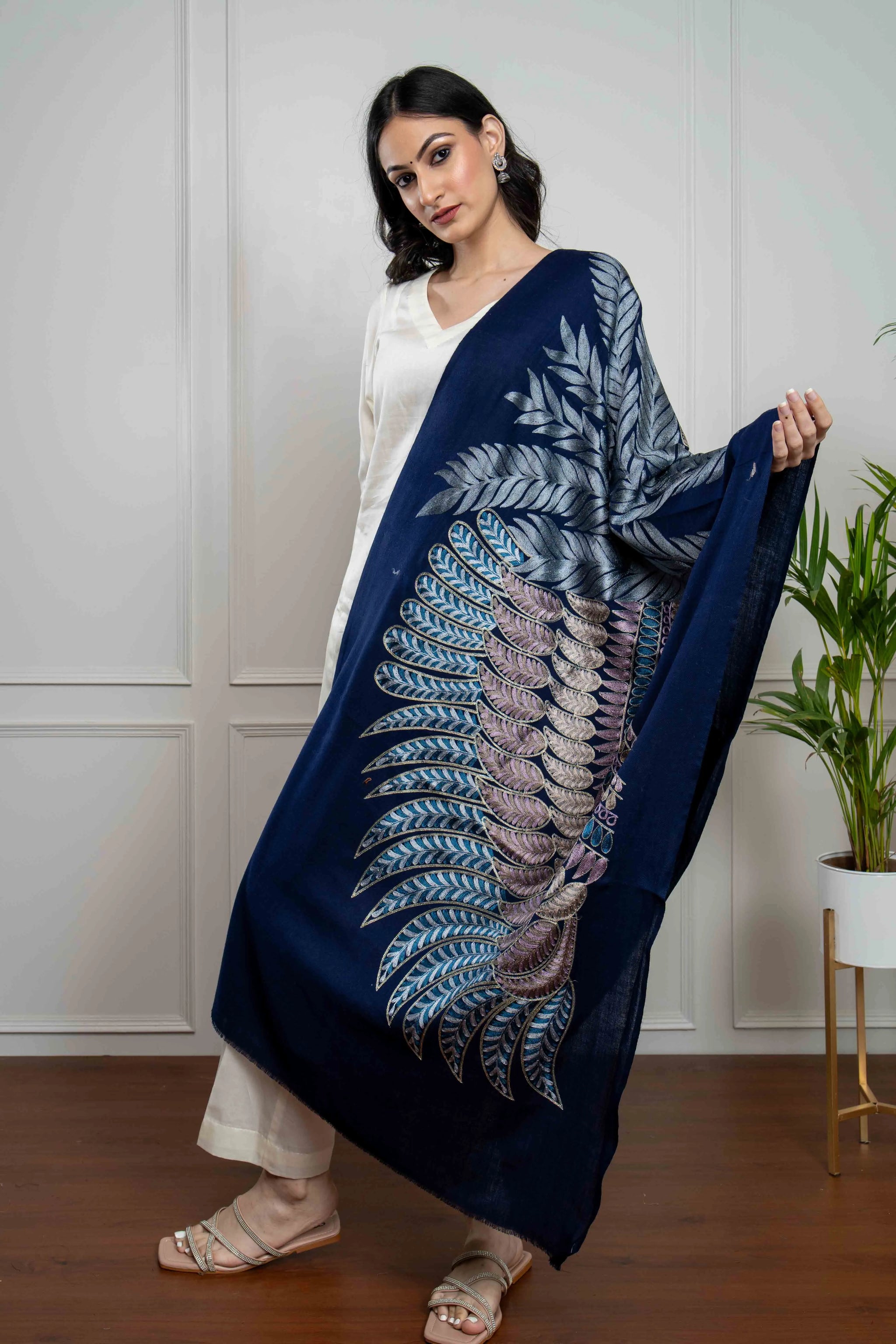 Navy Wing Motif with Feathers Nalki embroidery Fine Wool Blend Stole